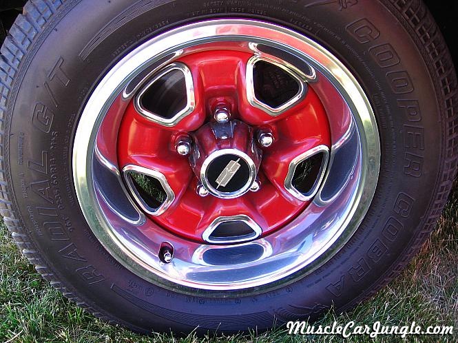 1968 442 Convertible Rally Wheel