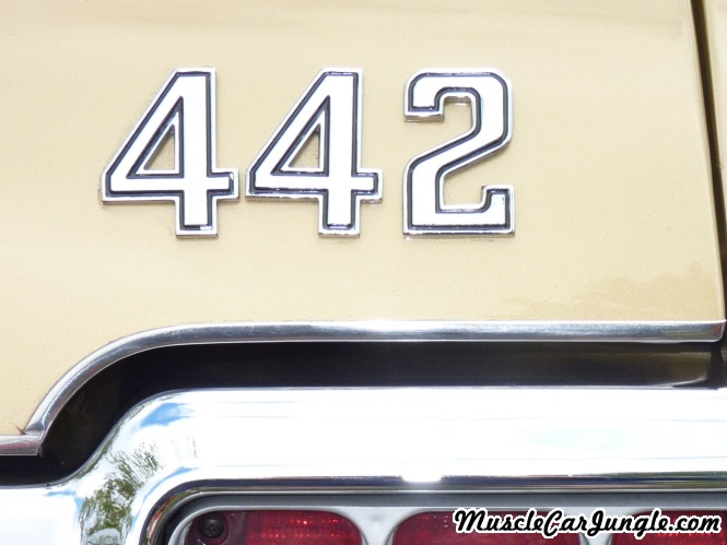 1972 442 W 30 Cutlass Trunk Emblem